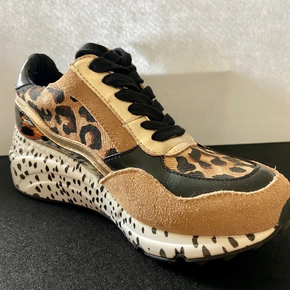 Steve Madden | Shoes | Steve Madden Champ Sneaker Mixed Print Color ...